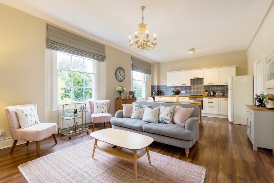 Cotham Road | Cotham » Richard Harding Estate Agents in Bristol