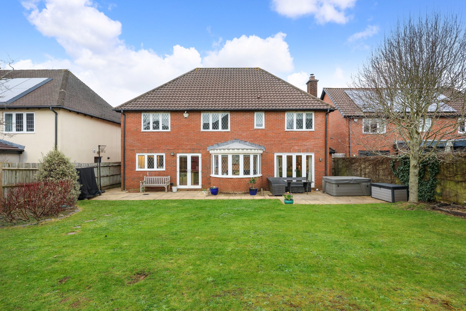 Parrys Lane | Stoke Bishop » Richard Harding Estate Agents in Bristol