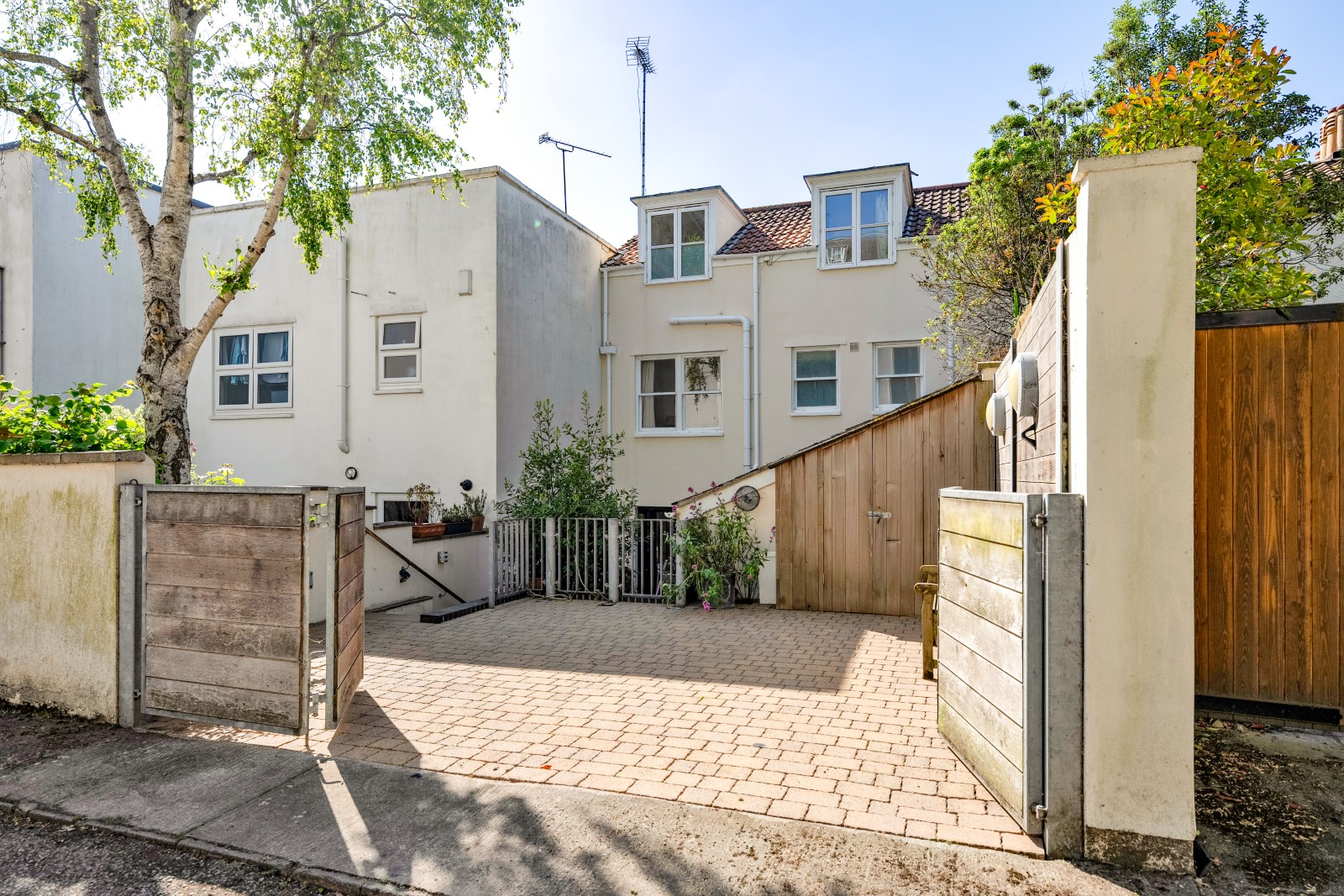 Westfield Place | Clifton » Richard Harding Estate Agents in Bristol